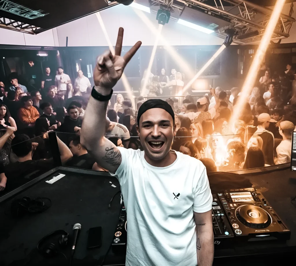 DJ Pat Ibiza DJ Booking - Avana Ibiza